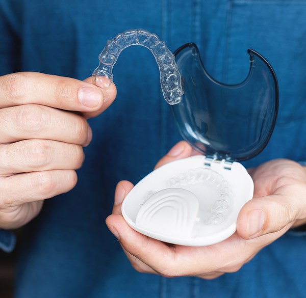 Invisalign for Teens: Clear Alternative | Mack Orthodontics